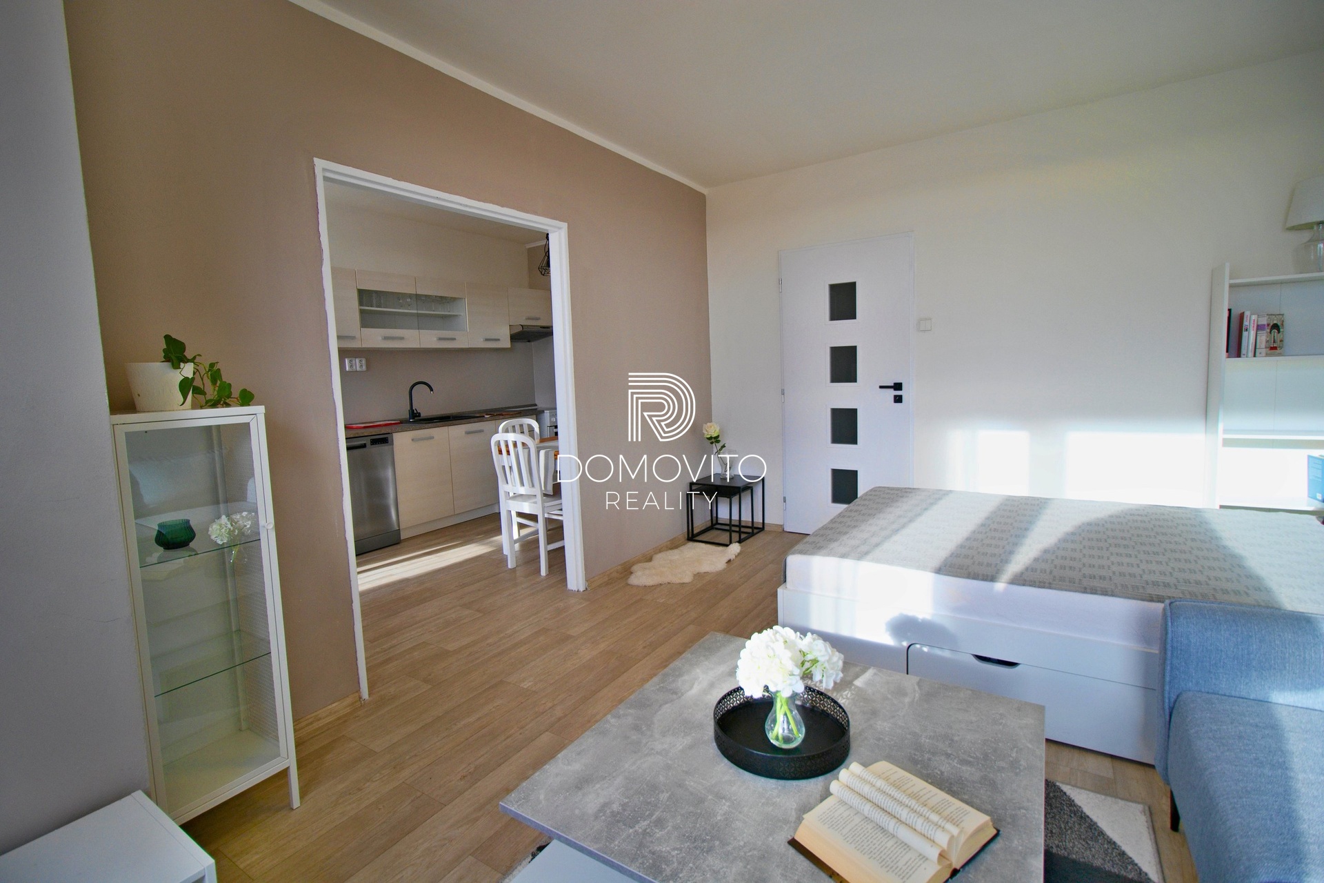 Pronájem bytu 1+1, 42 m² – Praha, Chodov, ulice Zdiměřická – Byty Praha ...